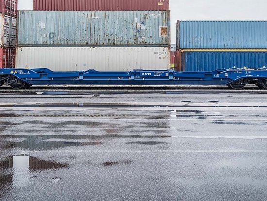 VTG: Multifunctional intermodal wagon for Spain & Portugal